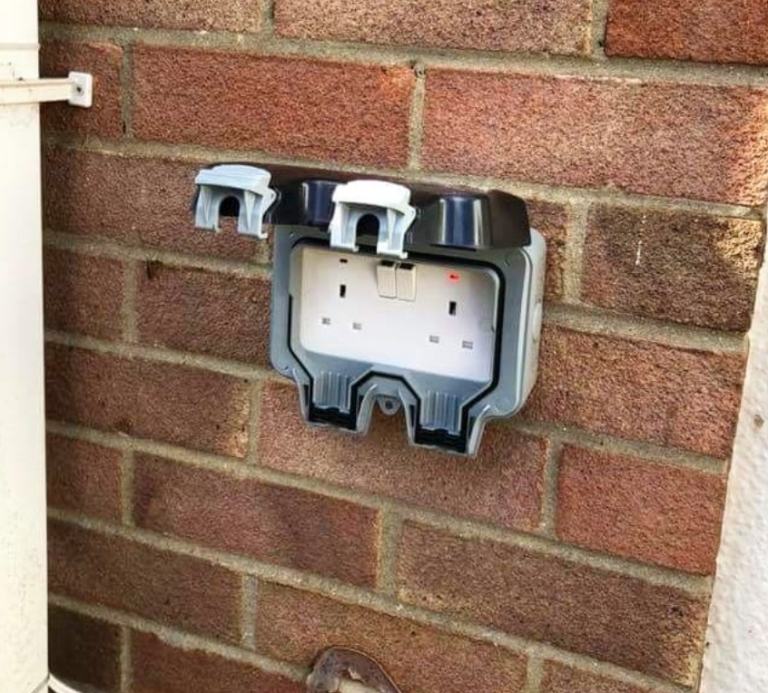 Bear Electrics – A reliable electrican serving Milton Keynes and ...